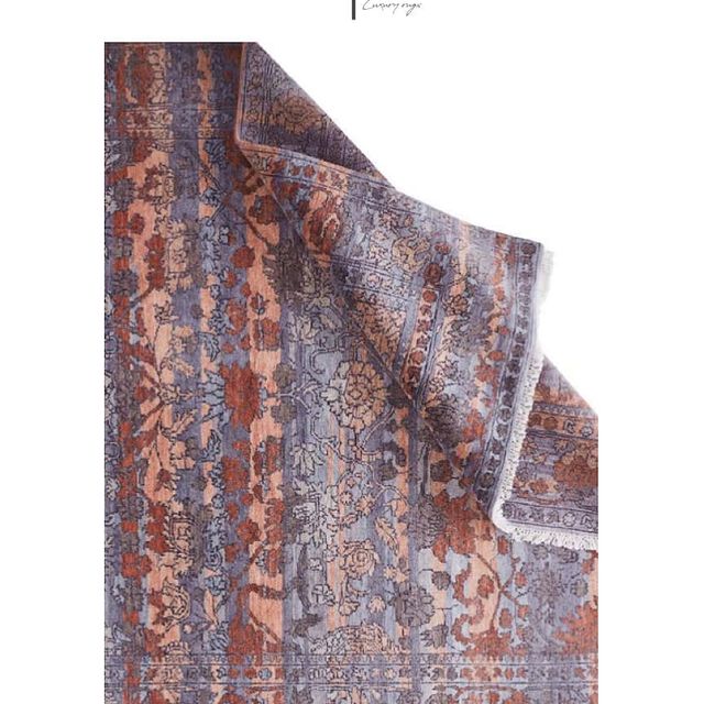 Square Knots | Hand made Carpets and Rugs
